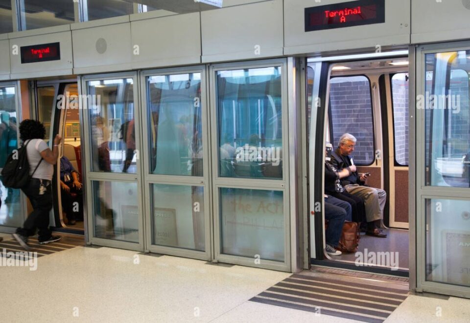 Model 609, LED Ceiling Light, Monorail Systems - Matrix Railway ...